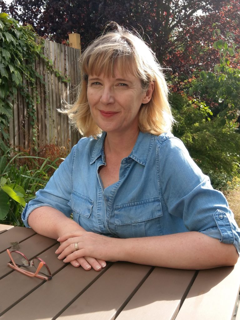 Fiona Davison - Edinburgh Botanic Gardens, Lecture Theatre – Atlantic Books